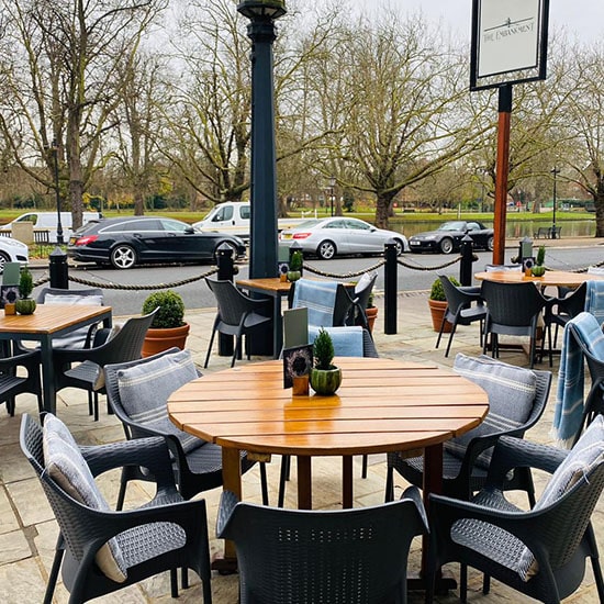 Gallery - Embankment